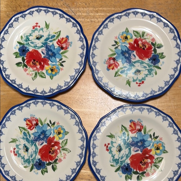 The Pioneer Woman | Dining | Copy Pioneer Woman Floral Dessert Plates ...